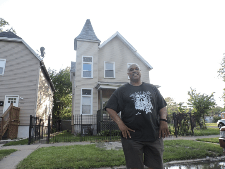 Mud Brothers: A theatre workshop transforms lives beyond prison walls ...